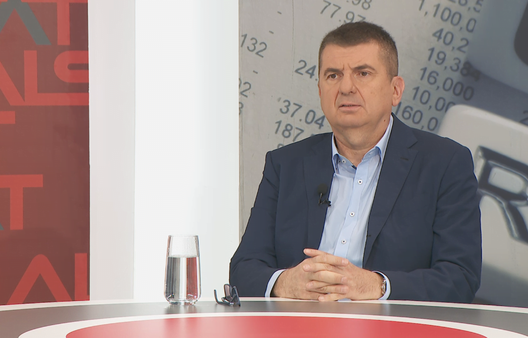 Рафајловски: Стопанството во земјава никогаш не ја доби својата шанса ...