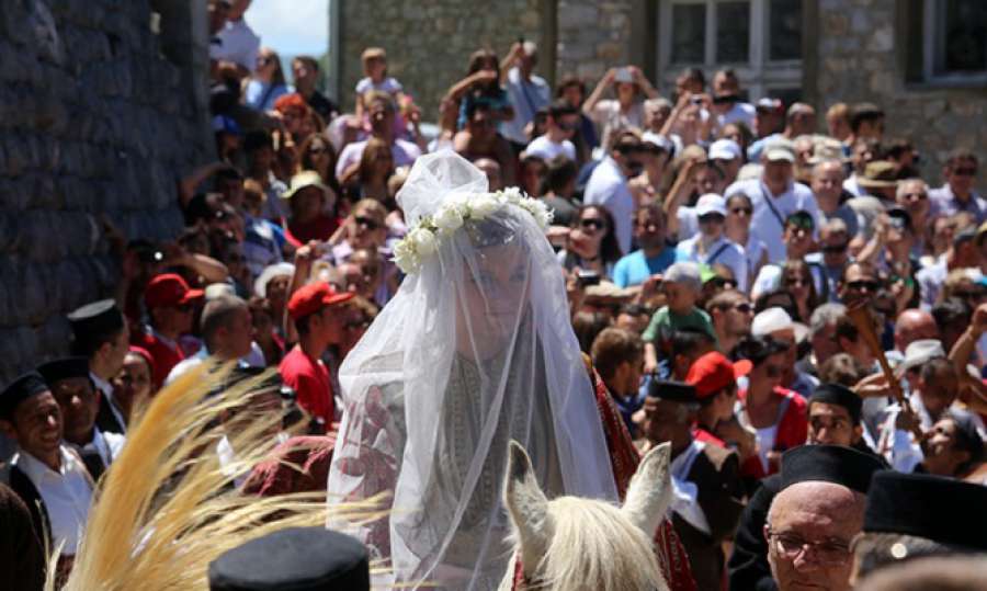 Идниот викенд Галичка свадба Пивара Скопје 48 години поддржувач Алсат ТВ