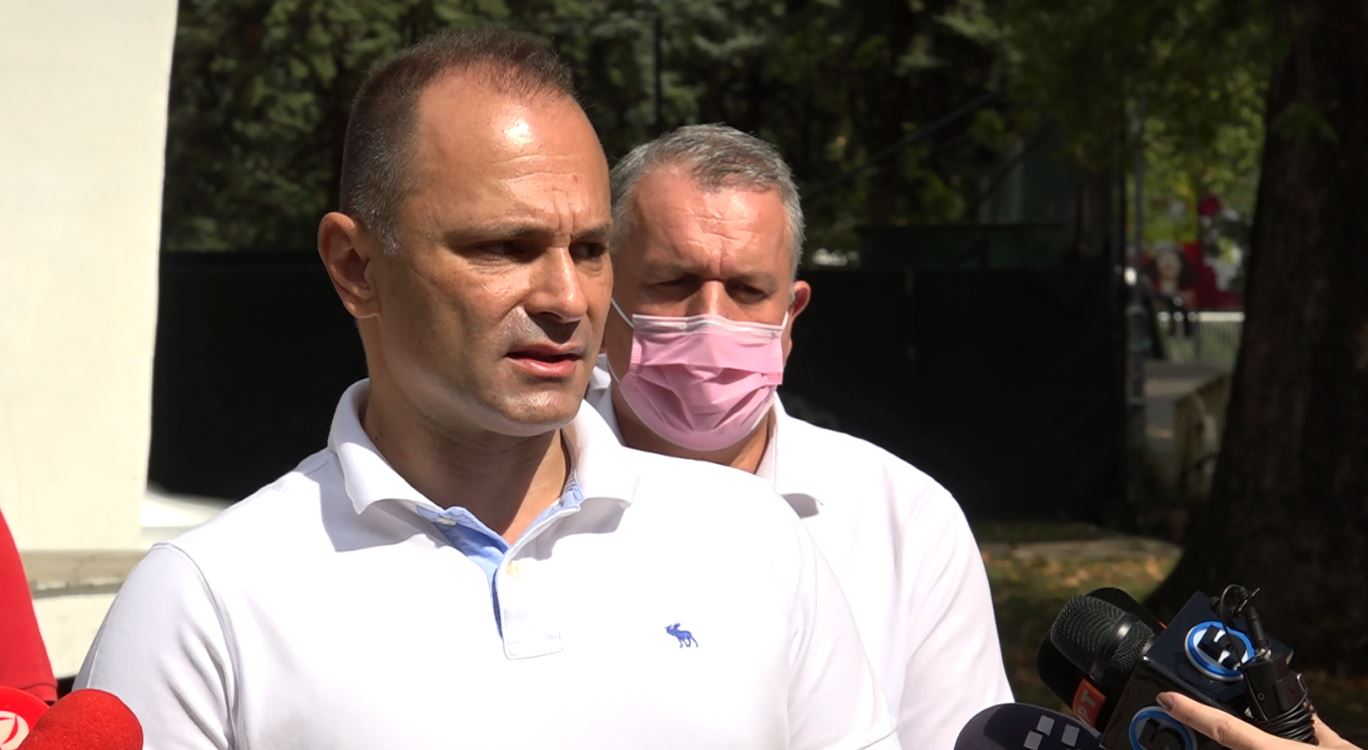 “Kovid-19”, Filipçe: Nuk ka nevojë për masa kufizuese - Alsat