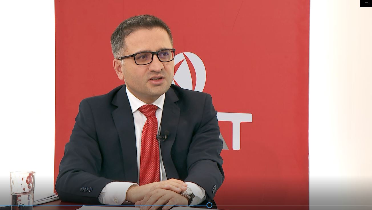 Huaja prej 700 milion eurove, Besimi: Shlyejmë borxh dhe blejmë vaksina ...