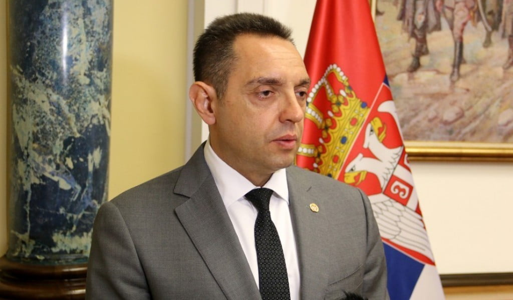 Vladimir Putin ndan Urdhrin e Miqësisë për Aleksandër Vulin - Alsat