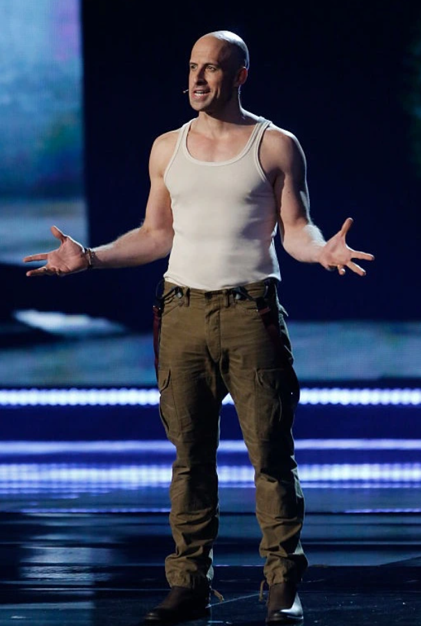 Jonathan Goodwin ylli i “Britain’s Got Talent”, lëndohet rëndë gjatë ...