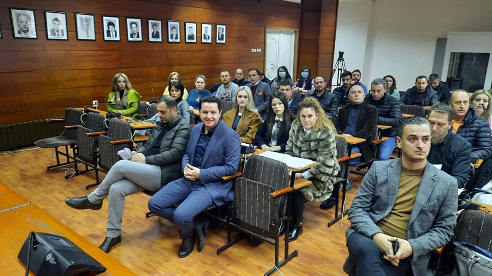 Valbon Limani zgjedhet kryesues i Këshillit komunal të Komunës së ...