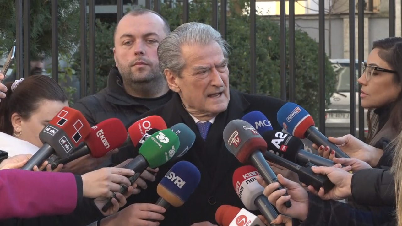 Berisha: Mercenarët e Lulzim “Bravës” me të njëjtat armë si policia - Alsat