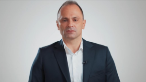 Venko Filipçe është lideri i ri i LSDM-së - Alsat