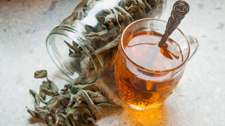 Pse nuk duhet konsumuar shpesh çaji i sherbelës? - Alsat