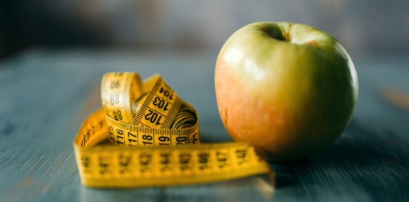 Dietë me mollë që mund të humbasë deri në 5 kg në javë - Alsat