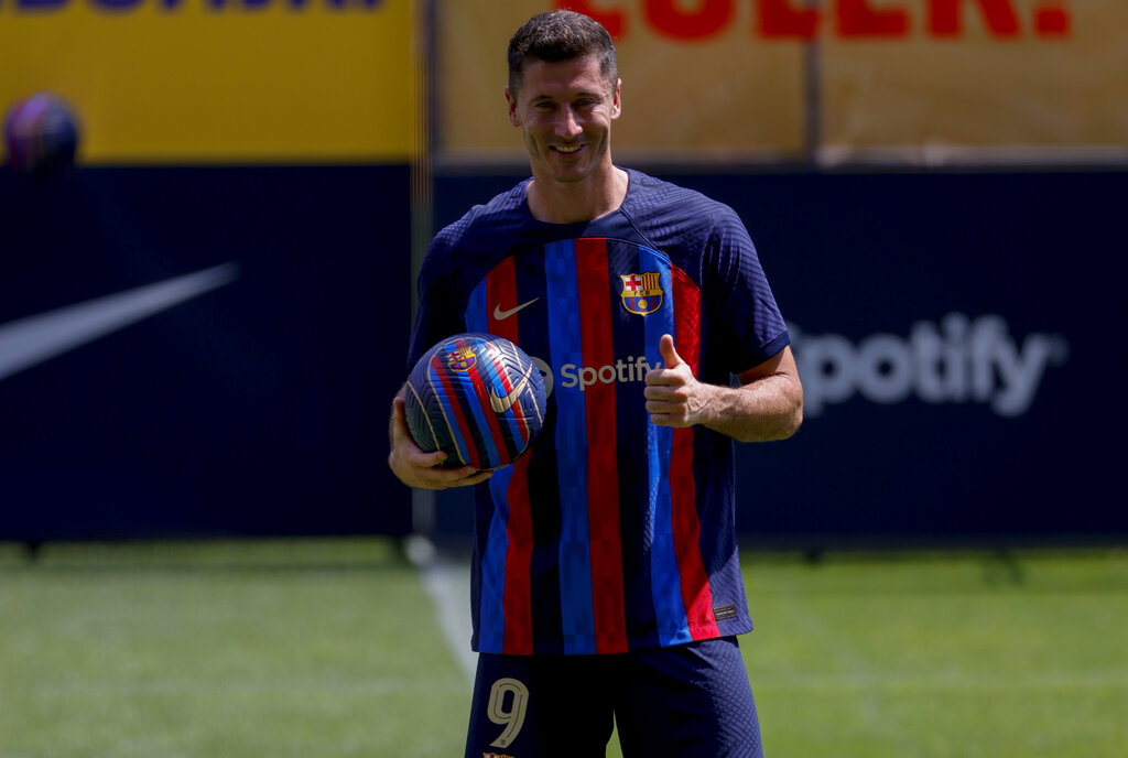 VIDEO / Levandovski realizon golin e parë te Barcelona - Alsat