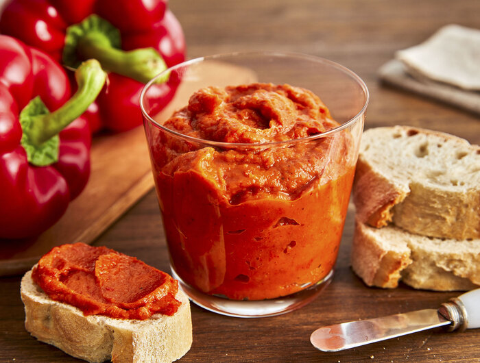 Salcë mjaft e shijshme dhe e shëndetshme, ajvar i pazier vegan - Alsat