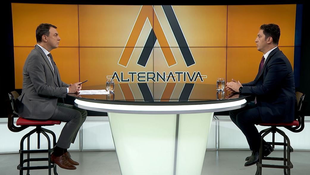 Sali: Nuk presim ndryshime në përbërjen qeveritare - Alsat