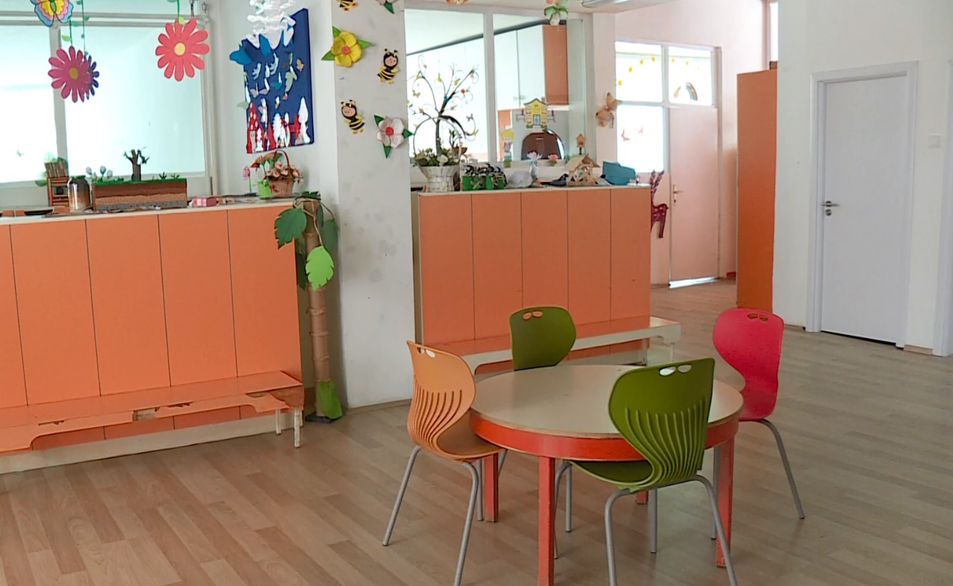 Çair, shtrenjtohet regjistrimi në çerdhe - Alsat