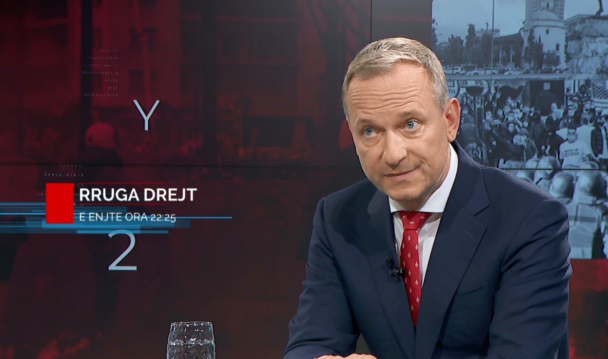 Val: Gjykatësit dhe prokurorët kanë shumë pak besim në këshillat e tyre ...