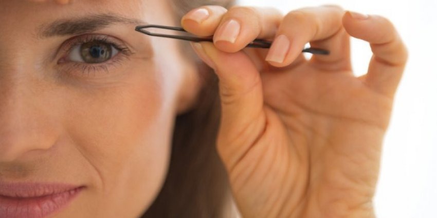 Rënia e vetullave tregon shumë për shëndetin tuaj - Alsat