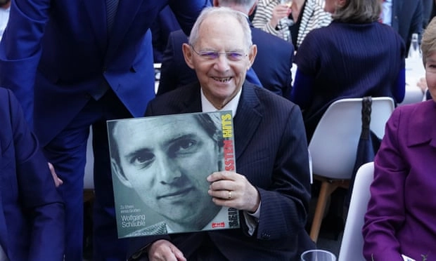 Ka vdekur politikani i njohur gjerman, Wolfgang Schauble - Alsat