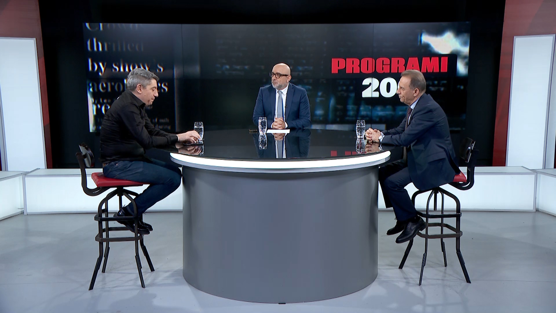 “Presidenti Trajkovski nën kërcënimin ka nënshkruar për fillimin e ...