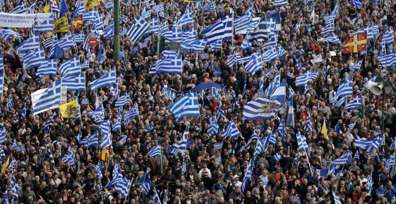 Protestat në Greqi prekin edhe Shqipërinë, pikat doganore greke mbyllen ...