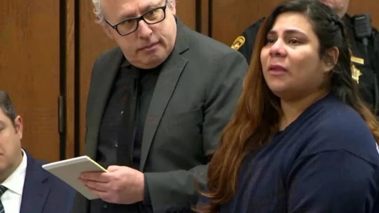 Fëmija 16-muajshe vdiq nga uria dhe dehidratimi, nëna që e la vetëm për ...