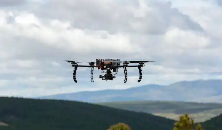 MPB: Ndalohet operimi me dron në territorin e tetë komunave - Alsat