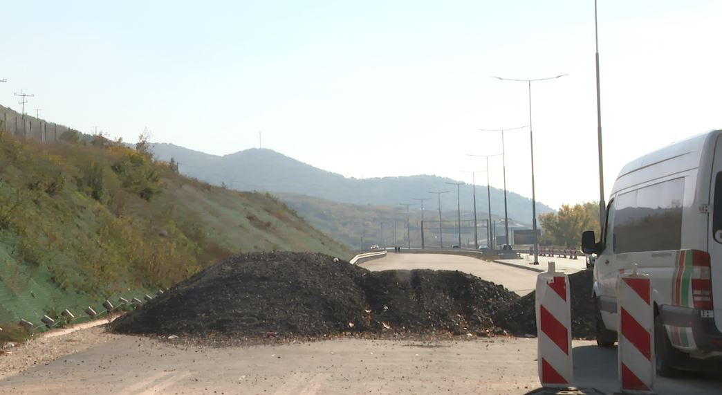 “Rrugët Shtetërore” ka vendosur që autostrada Shkup - Bllacë, të ...