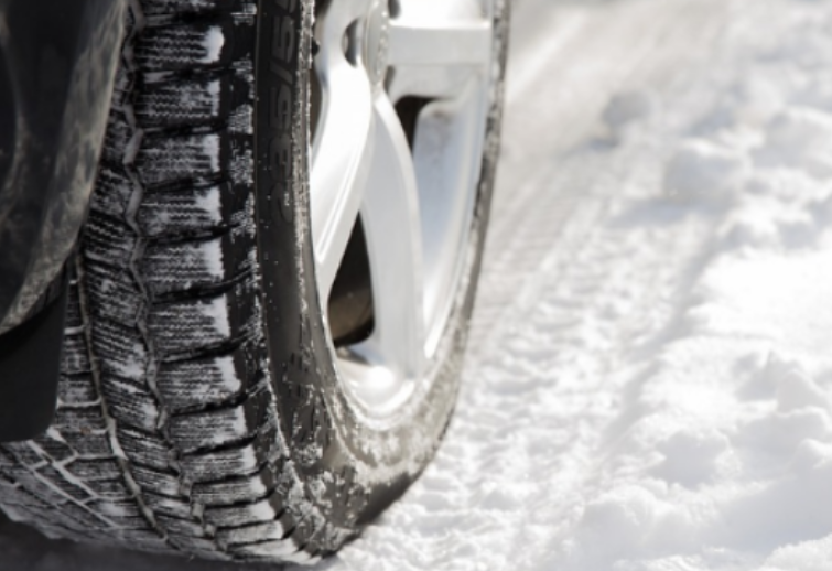 Pse duhet të fryhen pak më shumë gomat gjatë dimrit? - Alsat