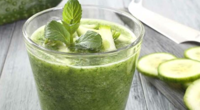 Kjo pije me katër përbërës është e mrekullueshme për të humbur peshë ...