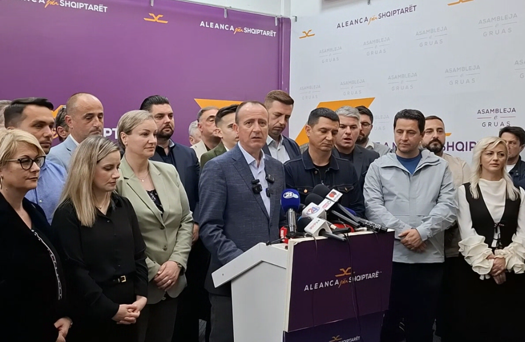 Aleanca zbriti në Likovë por pa Arben Fetain, ndërkohë që mori vëmendje ...