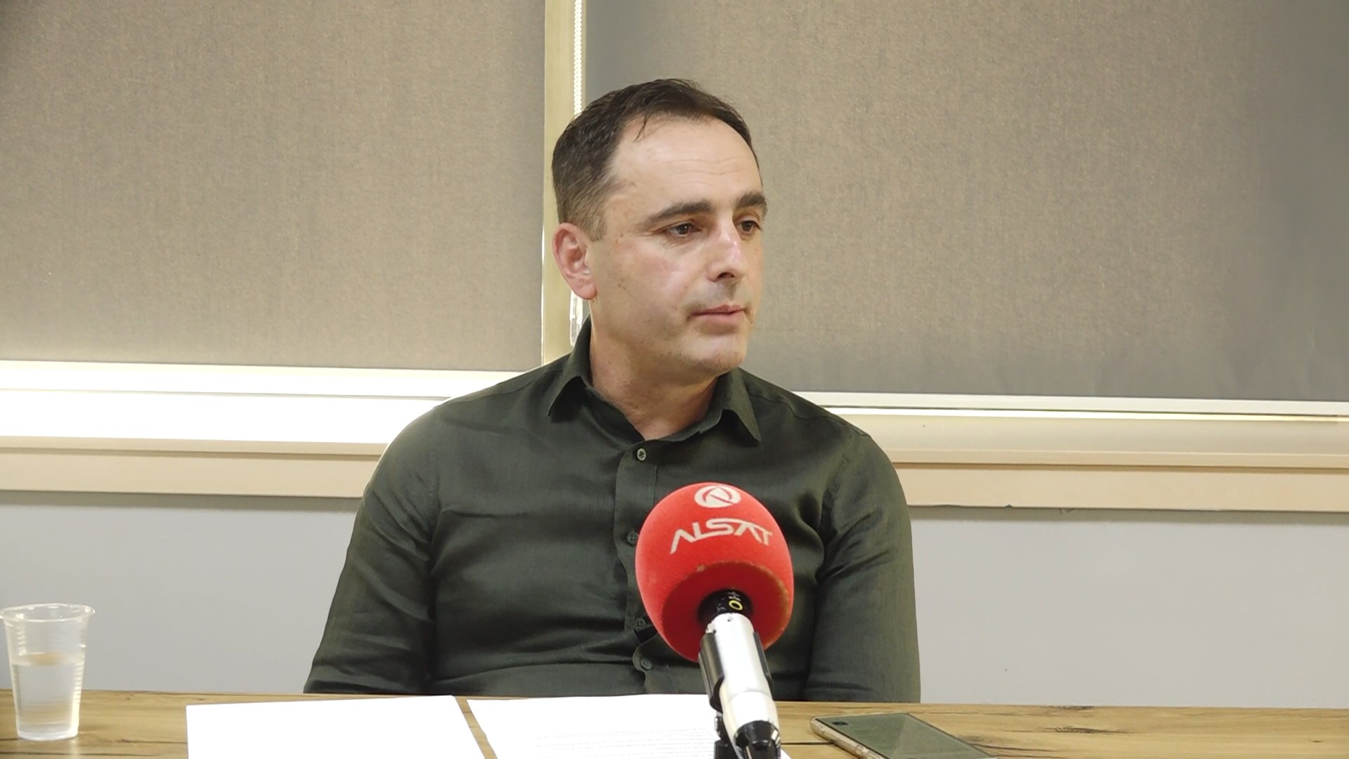 LOKALET: Ademi, kandidat për Gostivarin, është bërë qytet fantazmë - Alsat