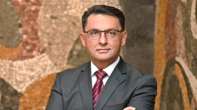 Qytetarët do të paguajnë tarifa më të ulëta bankare - Alsat